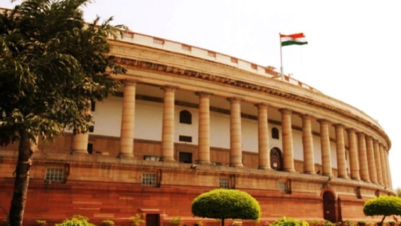 तब्बल 6 एकरांमध्ये विस्तार, जाणून घ्या सध्याच्या संसद भवनाचा खास इतिहास ...